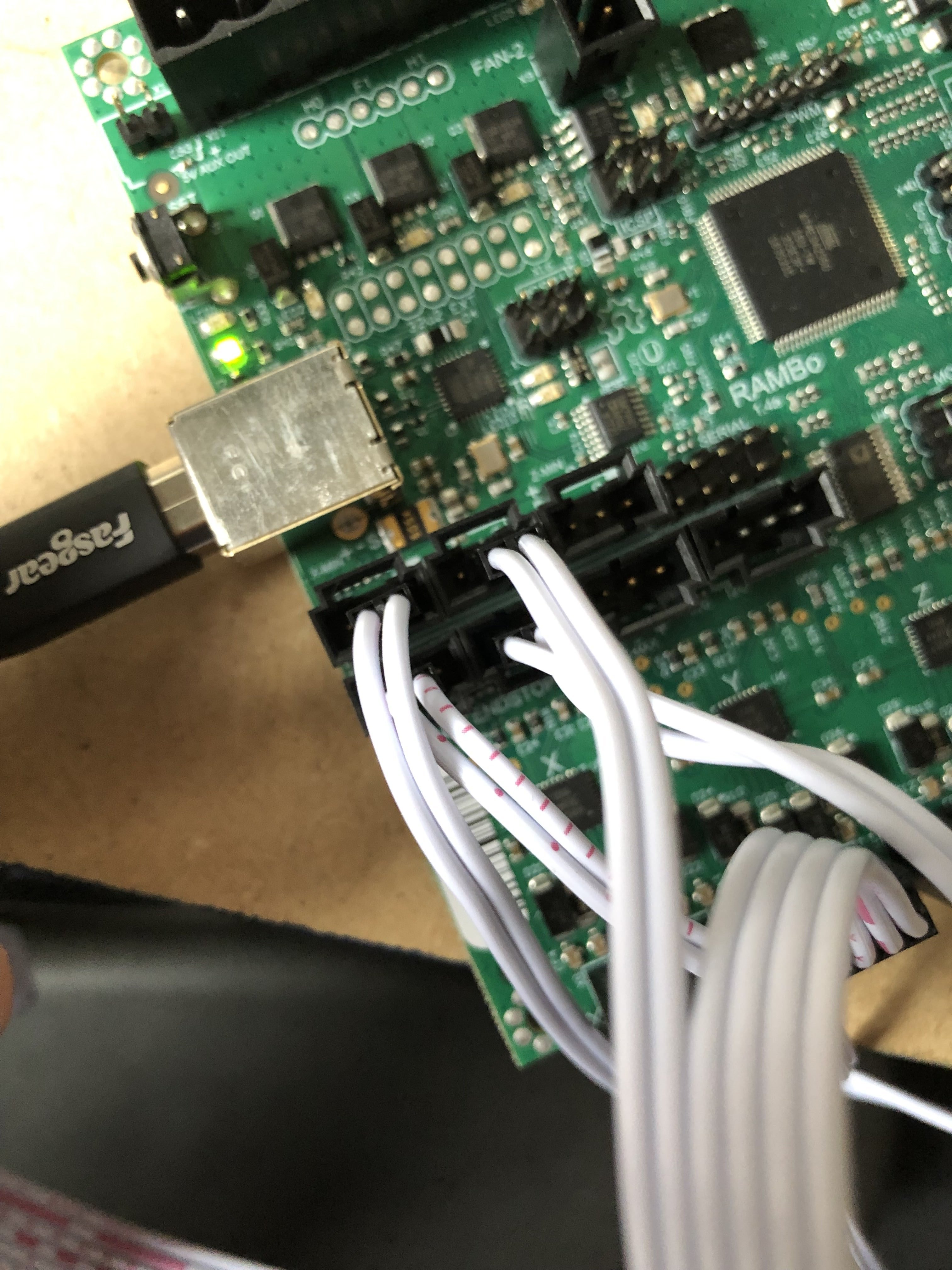 Blue LCD with no text, can't see in Mac OS Mojave - Troubleshooting - V1 Engineering Forum